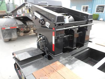 2024 Globe 55 TON EXTENDABLE W/ HYDRAULIC FLIP AXLE Lowboy Trailer For ...