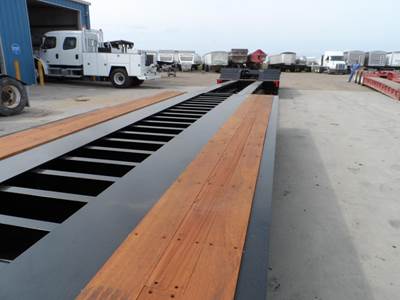 2026 Globe 55 TON EXTENDABLE W/ HYDRAULIC FLIP AXLE Lowboy Trailer For ...