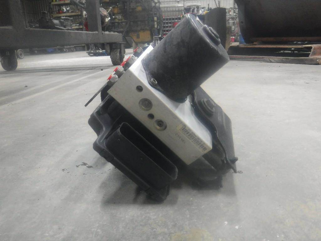 2006 GMC C6500 ABS Control Module for a GMC - Medium C6500 For Sale ...