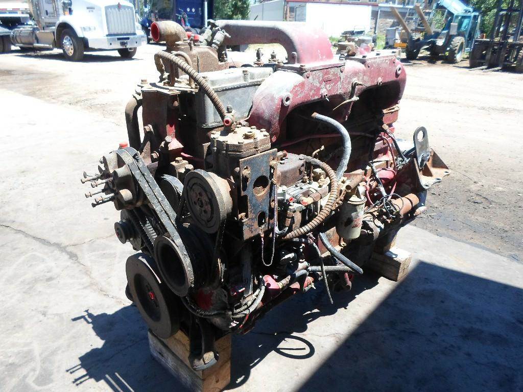 Cummins 855 A/C Compressor for a 1982 International TRANSTAR 4300 For ...
