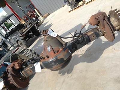 Eaton 19060-S Rear Axle Housing for a 2002 GMC - Medium C7500 For Sale ...