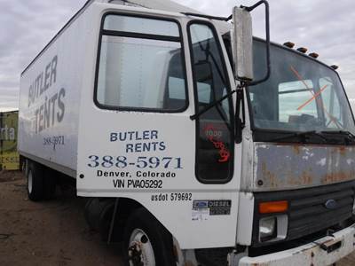 Ford CF6000 Right Front Door Assembly for a 1989 Ford CARGO For Sale ...