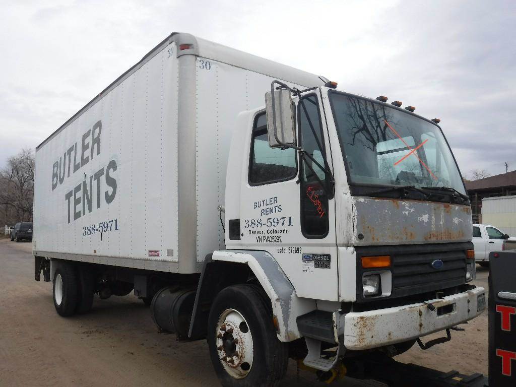 Ford CF6000 Right Front Door Assembly for a 1989 Ford CARGO For Sale ...