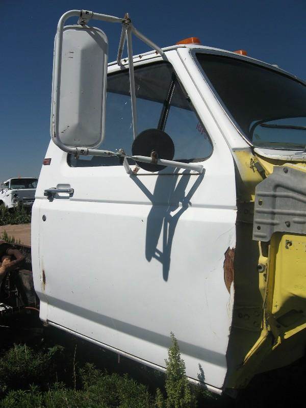 Ford F-600 Right Front Door Assembly for a 1981 Ford F600 / F700 / F800 ...