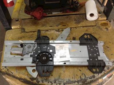 International 4300 Door Window Regulators For Sale | MyLittleSalesman.com