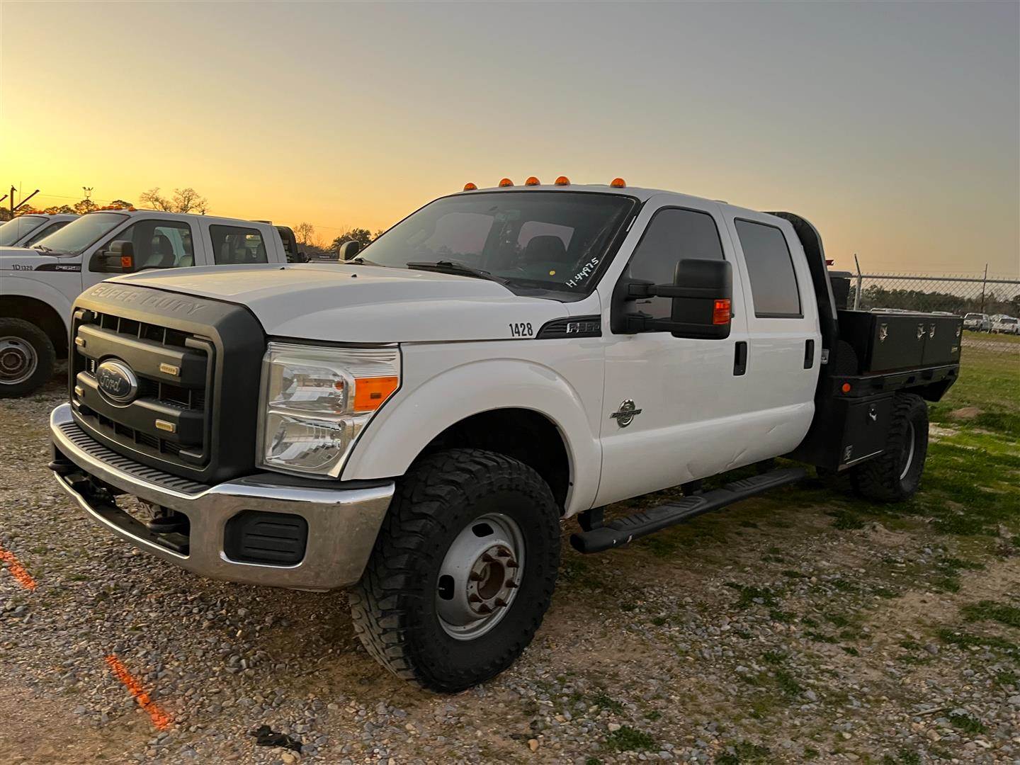 2015 Ford F-350 Extended Cab Flatbed Truck For Sale, 365,607 Miles ...