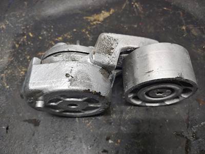 2000 International DT466E Diesel Engine Belt Tensioner Pulley P ...