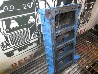 2006 International VT365 (6.0L) Diesel Engine Block Riser fits years ...