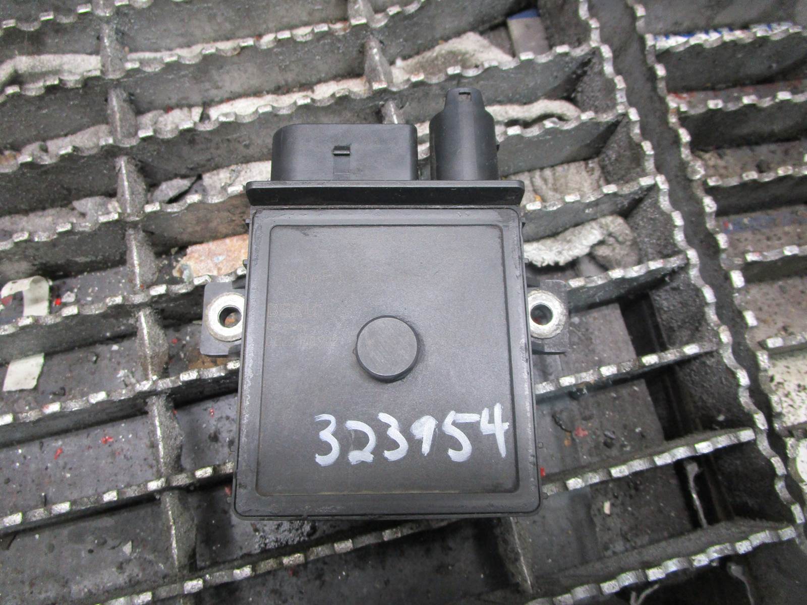 2011 2012 Isuzu 4JJ1 NPR Glow Plug Module OEM For Sale | Rockwood, TN ...