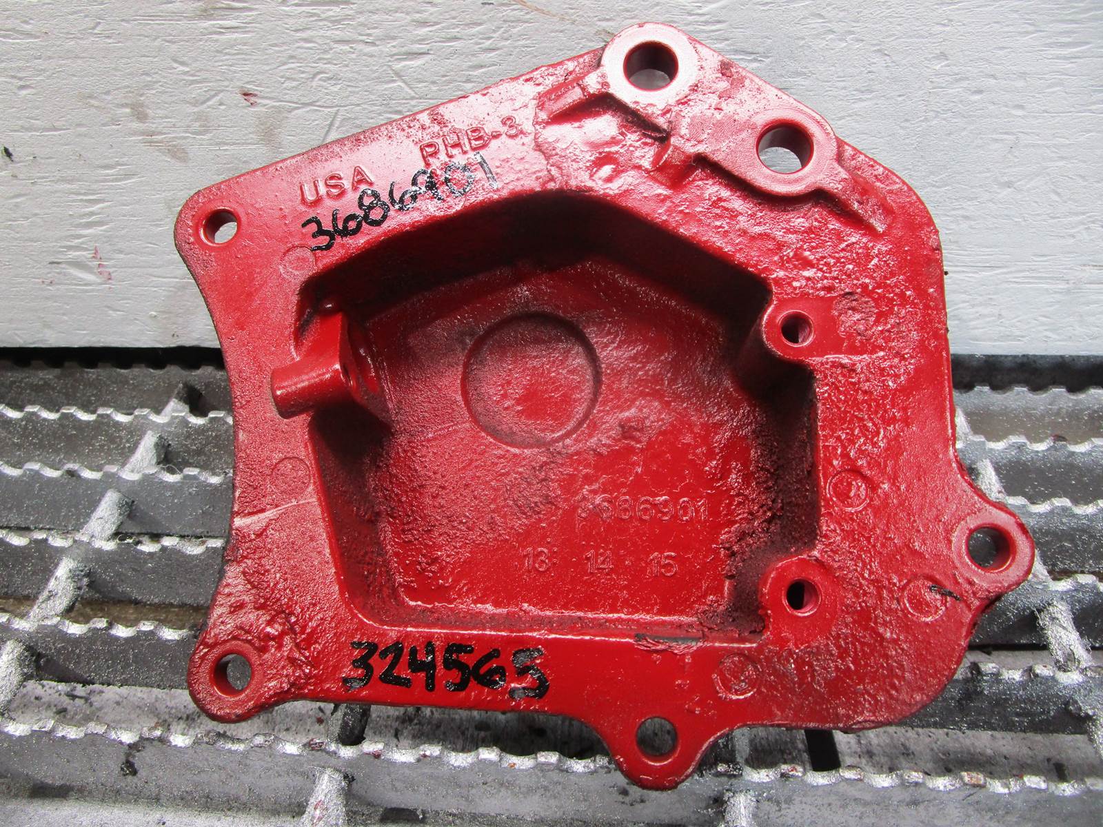 2014 2015 Cummins ISX15 Diesel Engine Gear Cover Sensor Adapter 3686901 ...