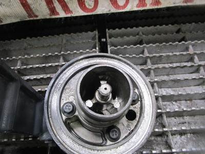 (GOOD USED) Cummins 8.3L Diesel Engine Oil Filter Base / Housing Part ...