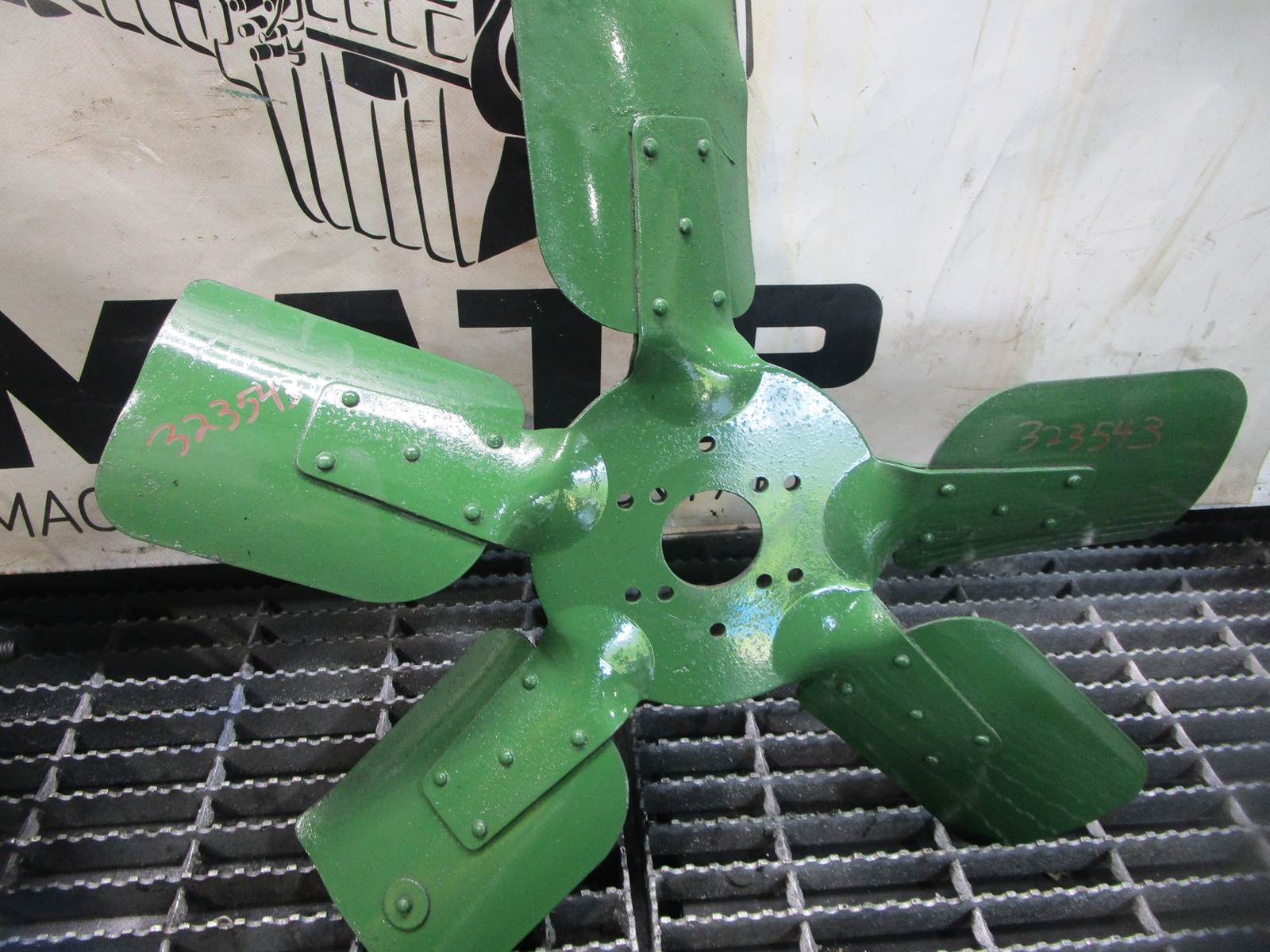 (GOOD USED) Detroit 4-53 Diesel Engine Cooling Fan 5-Blade, 22-Inch Fan ...