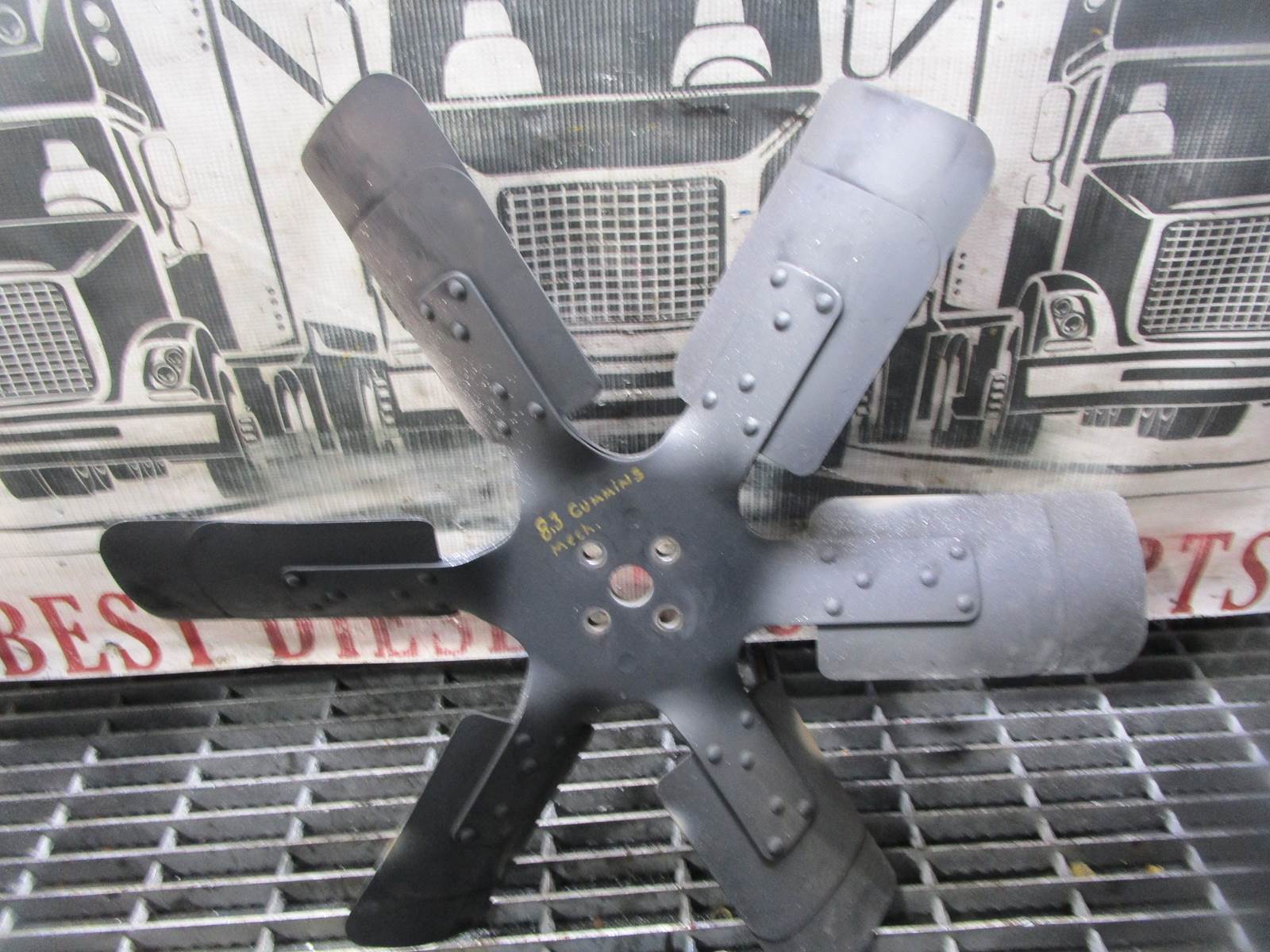 (GOOD USED) Cummins 8.3L Diesel Engine Cooling Fan 6-Blade 24" OEM-Part ...