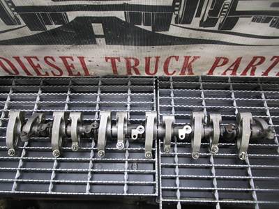 (GOOD USED) 2004-2006 Isuzu 6HK1 Diesel Engine Rocker Arm Assembly OEM ...