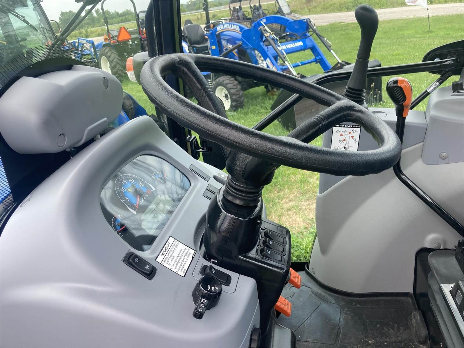 New Holland BOOMER 50 Tractor For Sale, 5 Hours | Rockport, IN ...