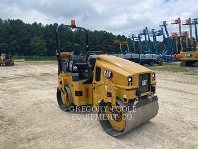 2025 Caterpillar CB4.003 Smooth Drum Roller Compactor For Sale, 2 Hours ...
