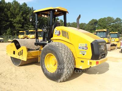 2022 Caterpillar CS11GC Smooth Drum Roller Compactor For Sale, 568 ...