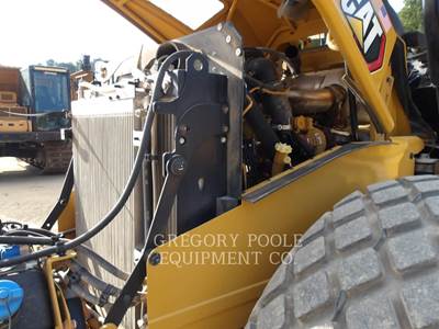 2022 Caterpillar CS11GC Smooth Drum Roller Compactor For Sale, 568 ...