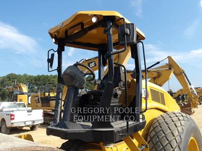2022 Caterpillar CS11GC Smooth Drum Roller Compactor For Sale, 568 ...