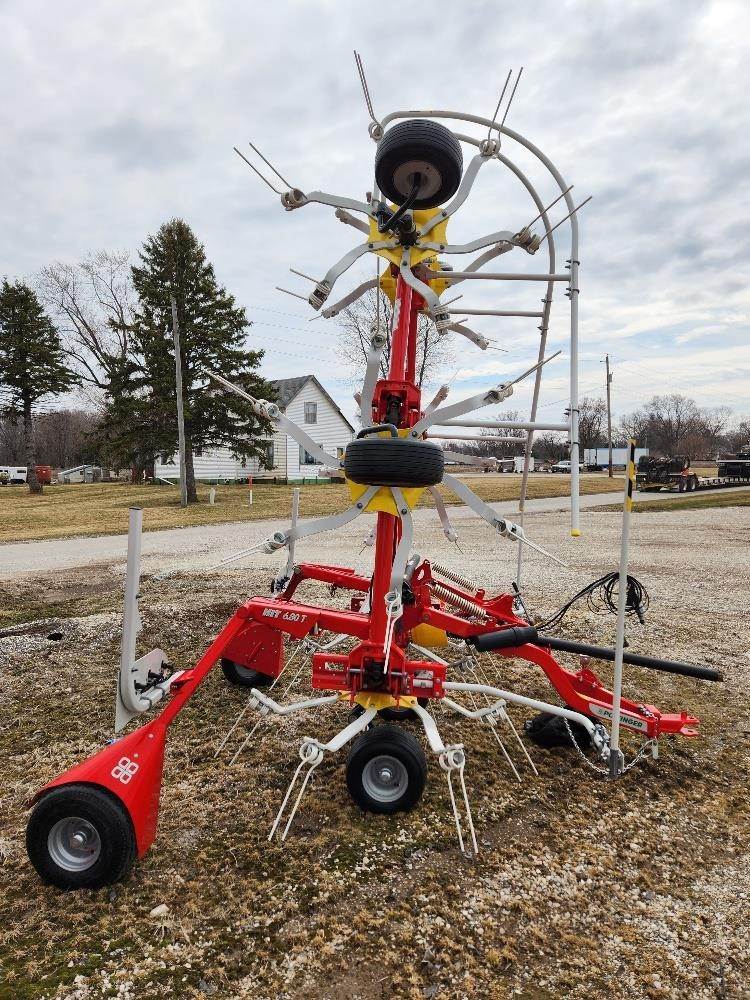 2023 Pottinger HIT 6.80T Hay Tedder For Sale | Carthage, IL | 003394 ...
