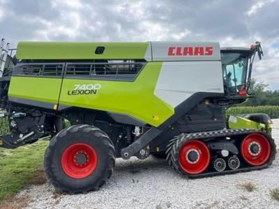 2021 Claas LEXION 7400TT Combine For Sale, 814 Hours | Richmond, MO ...