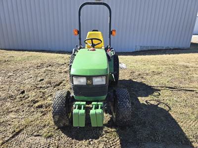 2001 John Deere 4100 Tractor For Sale, 772 Hours | Sedalia, MO | 89601 ...