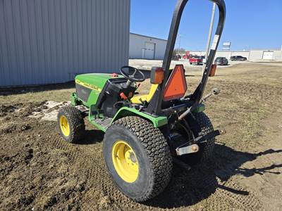 2001 John Deere 4100 Tractor For Sale, 772 Hours | Sedalia, MO | 89601 | MyLittleSalesman.com