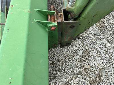 John Deere 148 Loader w/ 6' Quick Attach Bucket, Valve & Brackets ...