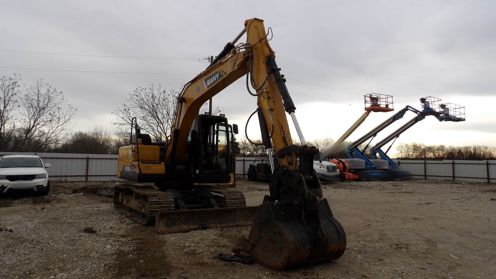 2018 Sany SY135C Compact Excavator w/ Bucket For Sale, 180 Hours ...