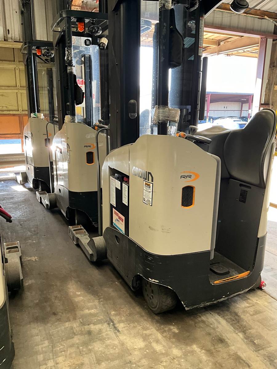 EST. 2021 Crown RR5725-45 Stand Up Forklift For Sale | Birmingham, AL ...