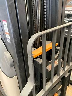 EST. 2021 Crown RR5725-45 Stand Up Forklift For Sale | Birmingham, AL ...