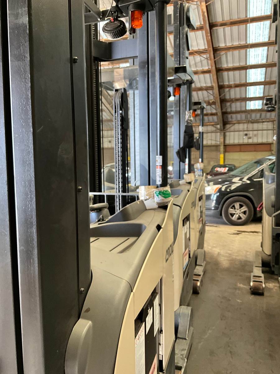 EST. 2021 Crown RR5725-45 Stand Up Forklift For Sale | Birmingham, AL ...