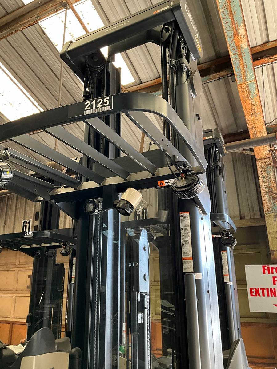 EST. 2021 Crown RR5725-45 Stand Up Forklift For Sale | Birmingham, AL ...