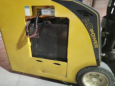 2016 Yale ESC040 Electric Stand-up Forklift For Sale, 3,323 Hours | Las ...