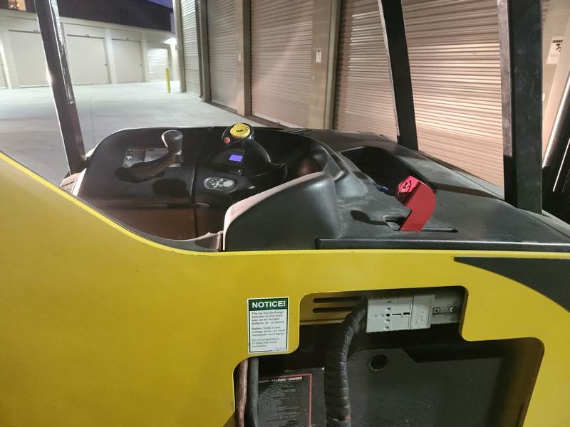 2016 Yale ESC040 Electric Stand-up Forklift For Sale, 3,323 Hours | Las ...