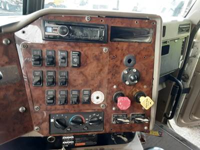 2007 International Navistar 9400i T/A Sleeper For Sale | Blue Island ...