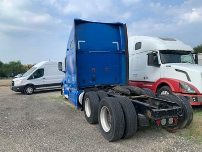 2012 Kenworth T700 T/A Sleeper For Sale, 849,587 Miles | Indianapolis ...