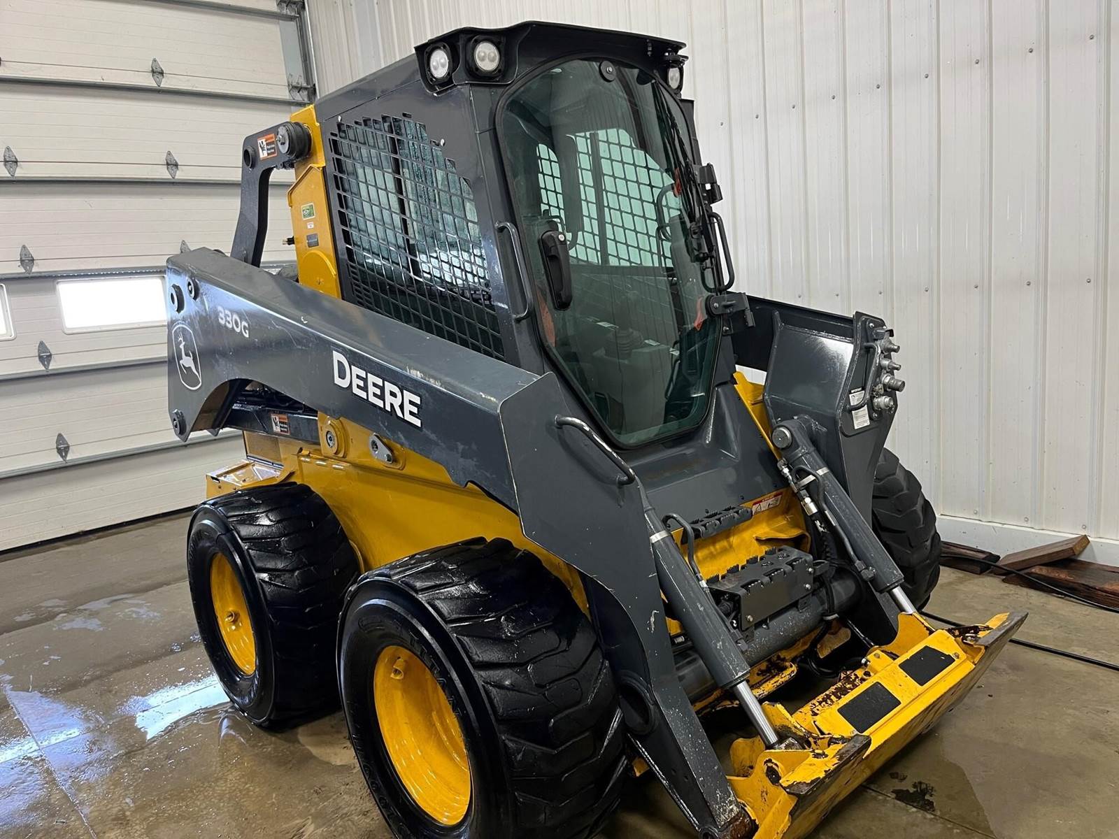 2020 John Deere 330G Skid Steer For Sale, 825 Hours | Dyersville, IA ...