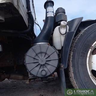 2008 GMC W5500 Right Air Cleaner / Air Filter Housing For Sale | York ...