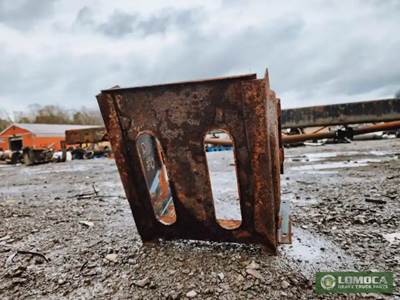2010 Mitsubishi Fuso Battery Box For Sale | York, ON, Canada | MT-0728 ...