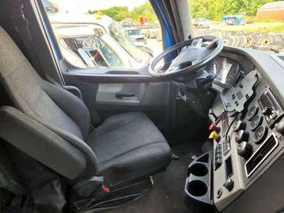 Freightliner Cascadia Cab Assembly for a 2018 Freightliner Cascadia 123 ...