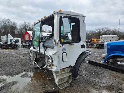 2016 Mack MRU613 Cab Assembly For Sale | York, ON, Canada | MK-0843-10 ...