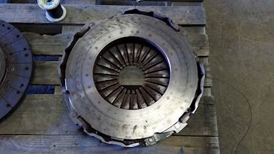 Volvo ATO2612D Clutch Assembly for a 2016 Volvo VNL For Sale | York, ON ...