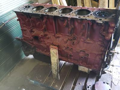 Mack MP8 Engine Block / Cylinder Block for a 2020 Mack Anthem For Sale ...