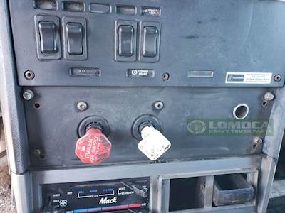 Mack Heater / AC Climate Control Parts For Sale | MyLittleSalesman.com
