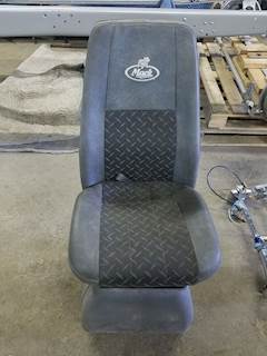 Mack Granite GU813 Right Seat for a 2015 Mack GU813 For Sale | York, ON ...