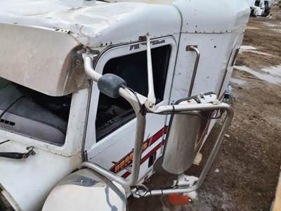 2017 Peterbilt 389 Left Side View Mirror For Sale | York, ON, Canada ...