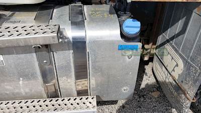 Mack Granite GU813 Left Frame Step for a 2015 Mack GU813 For Sale ...