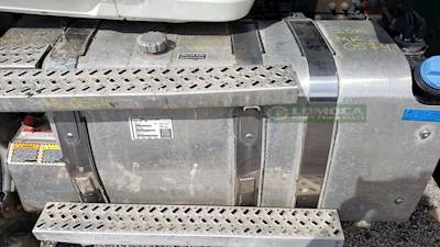Mack Granite GU813 Left Frame Step for a 2015 Mack GU813 For Sale ...