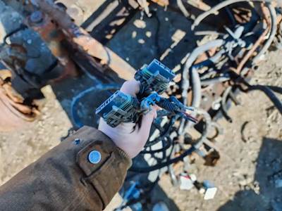 Caterpillar 3126 Wiring Harness for a 1998 GMC T7500 For Sale | York ...